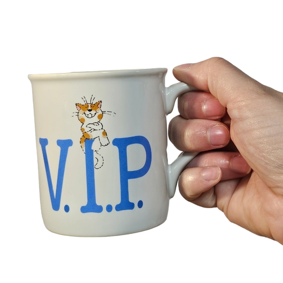 Hallmark | Dining | Vintage 985 Hallmark Smile Mugs Vip Coffee Mug ...